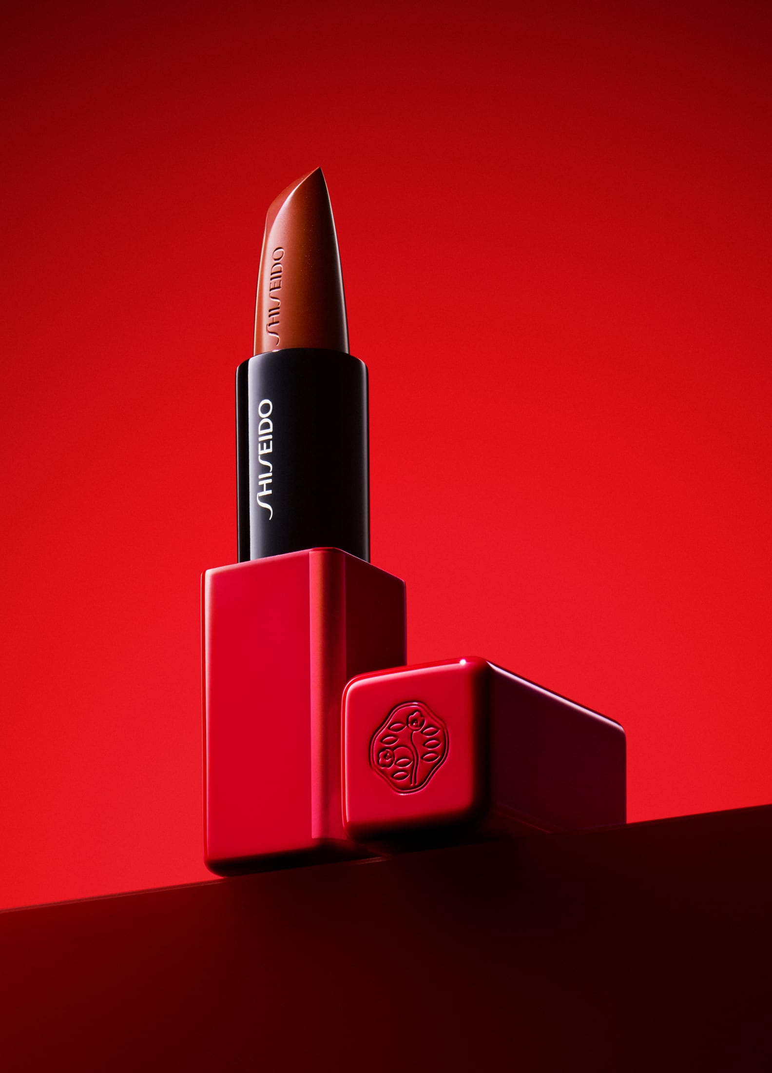 SHISEIDO STORY OF RED | SHISEIDO | 資生堂